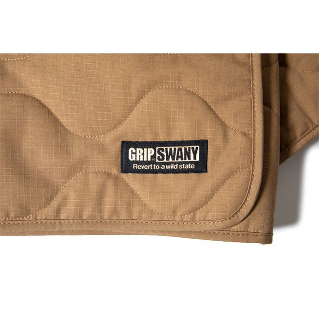 【GSA-77】 FP QUILT BLANKET – grip-swany